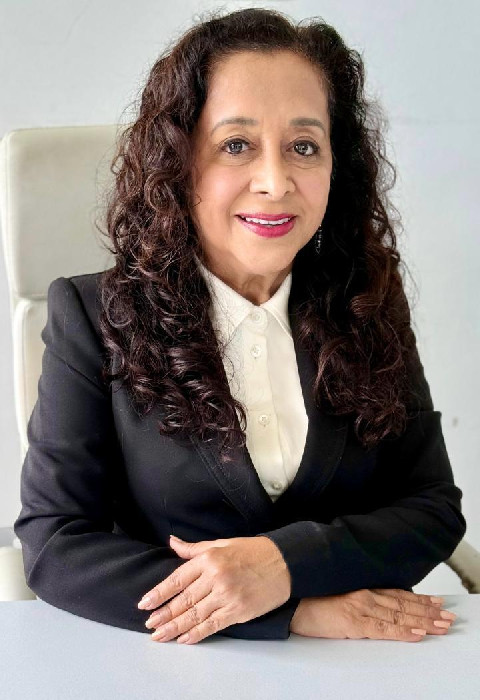 Profa. Elva Gloria Goopar Rivera :: destacadoslideresdeméxico